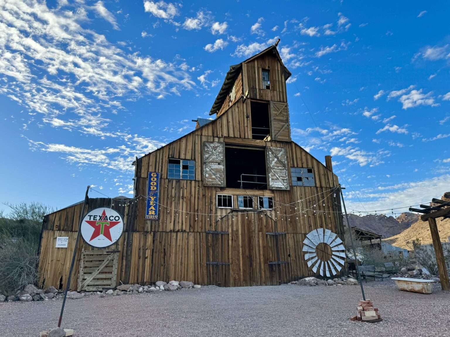 Top 10 Nevada Ghost Towns: Las Vegas - Nevada Ghost Towns & Beyond